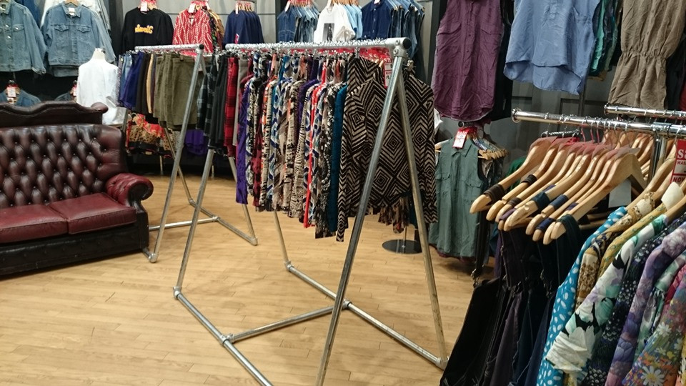 A-Frame Clothing Rail: Stylish & Unique - Simplified Building