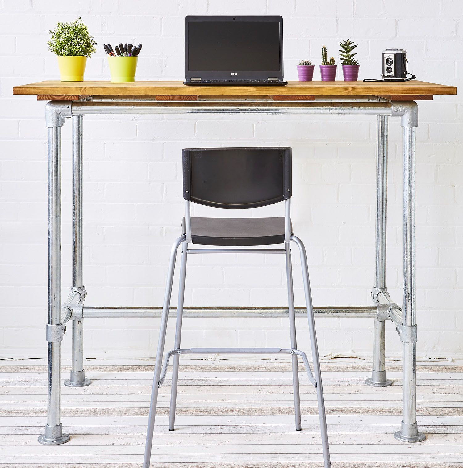 DIY tube-based desk ideas & inspirations - Projects - Simplified Building