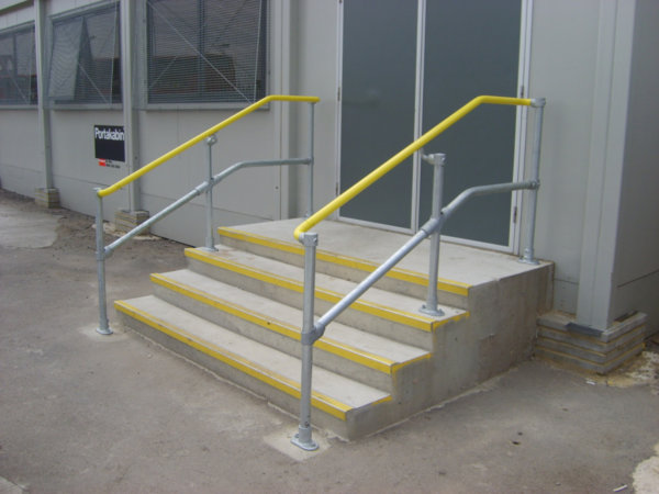 DDA Compliant Handrail - Simplified Building