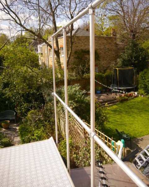 DIY trellis screen for a flat roof - Projects - Simplified Building