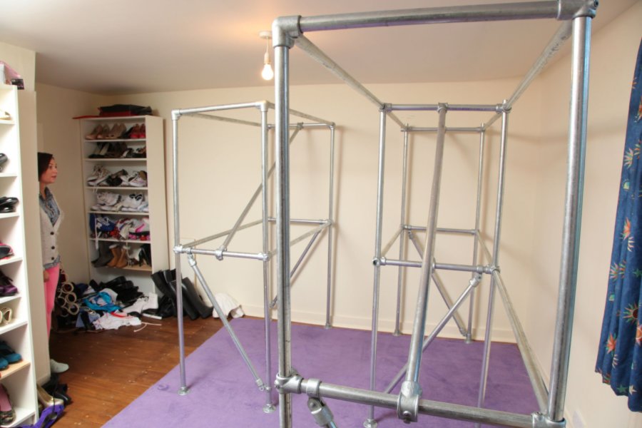 DIY garment rack - Projects - Simplified Building