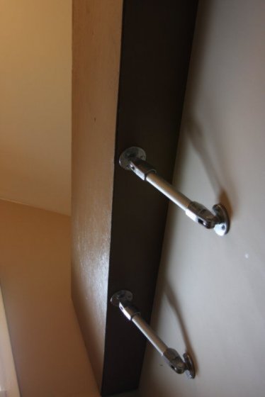 Wall-Mounted Shelving Strut System - Simplified Building